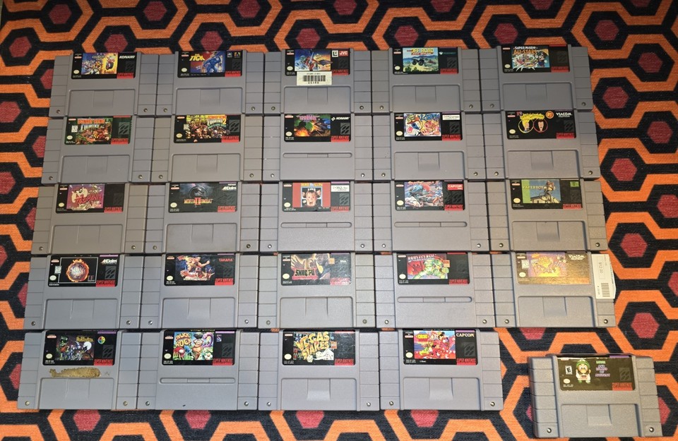 Super Nintendo (SNES) *25 game Lot* Mario Allstars, Donkey Kong 1&2 ...