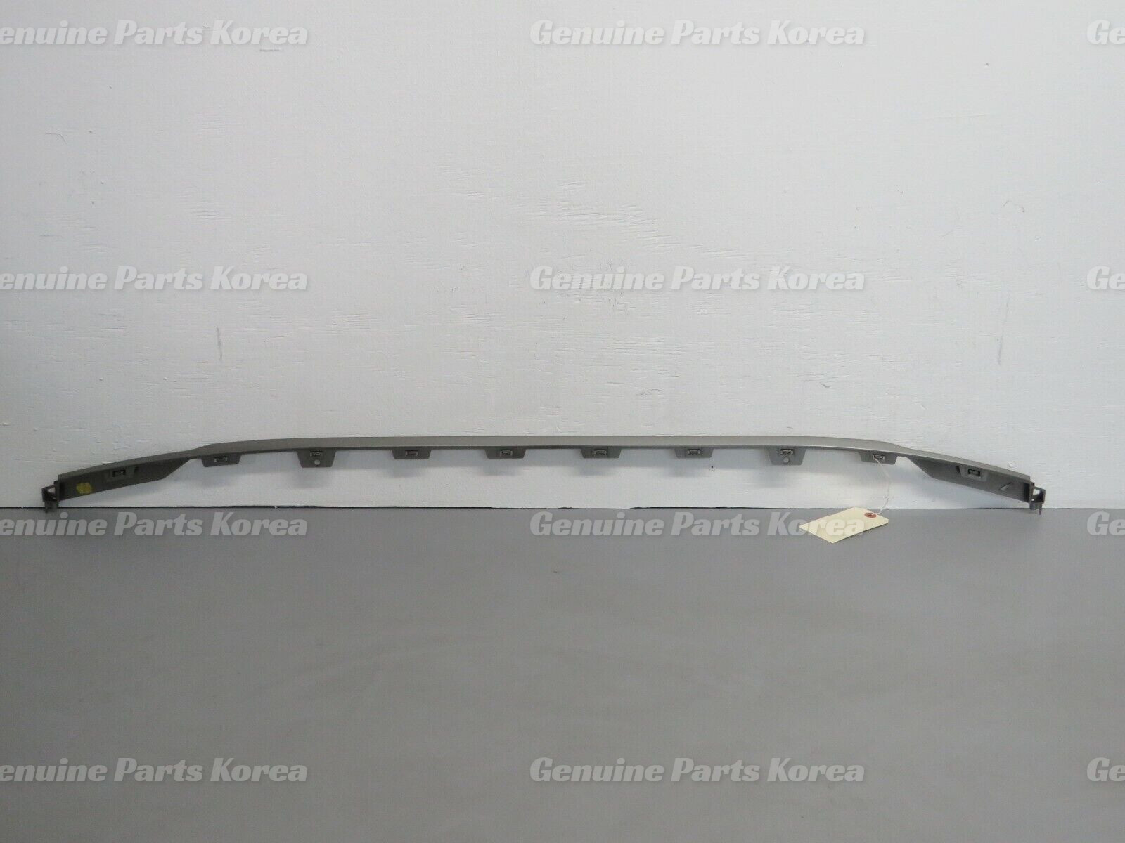 2021-2022 Kia Seltos Rear Bumper Molding Trim Center 86696Q5010 ...