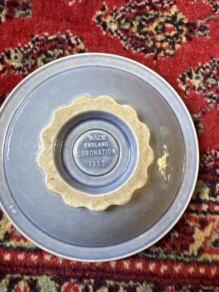 WADE, Commemorative,QUEEN ELIZABETH II 1953 CORONATION, Trinket Dish ...