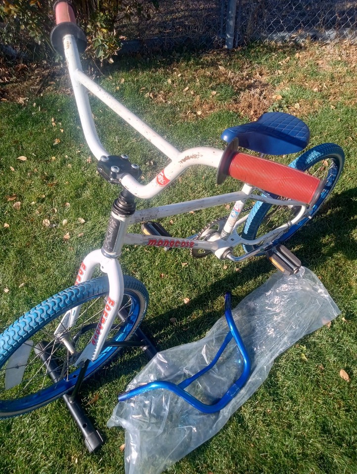 1986 Vintage Mongoose M1 Mini California BMX Kids Race Bike+ Blue V ...