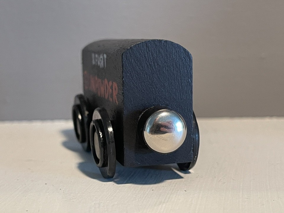 CUSTOM Thomas Wooden D Fusit Gunpowder Wagon Skarloey Railway ...