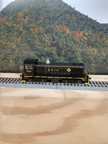 Bachmann HO Erie S4 diesel DC Item #63106 NEW | eBay