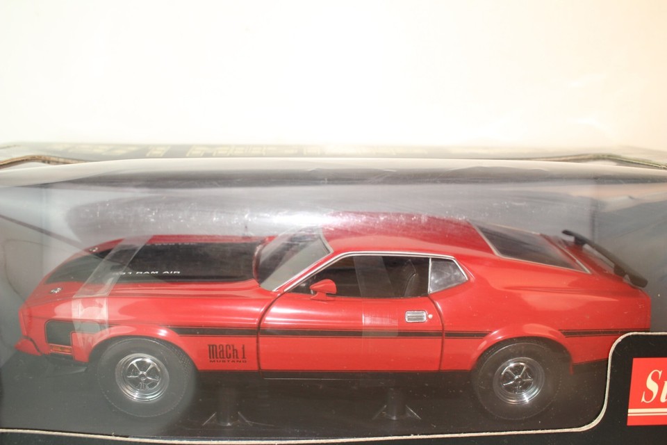 1:18th Scale Sun Star 1971 Ford Mustang Mach 1 | eBay