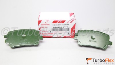 Toyota Corolla Matrix 2003-2008 Front Brake Pads Genuine OEM 04465 ...