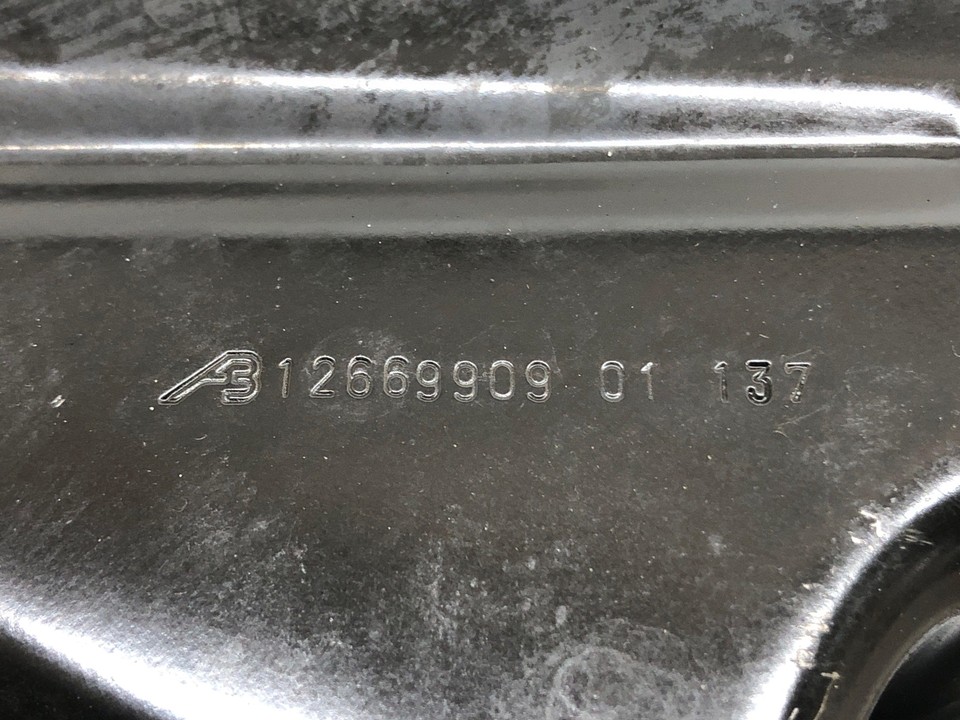 2018 CHEVY TAHOE 5.3L LOWER ENGINE OIL PAN (69kMILES) 12669909 OEM | eBay