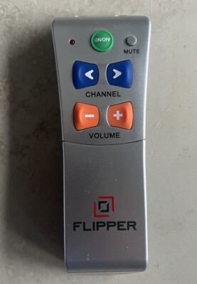 Flipper Big Button Universal Remote for 2 Devices - NEW (A22 V.2 ...