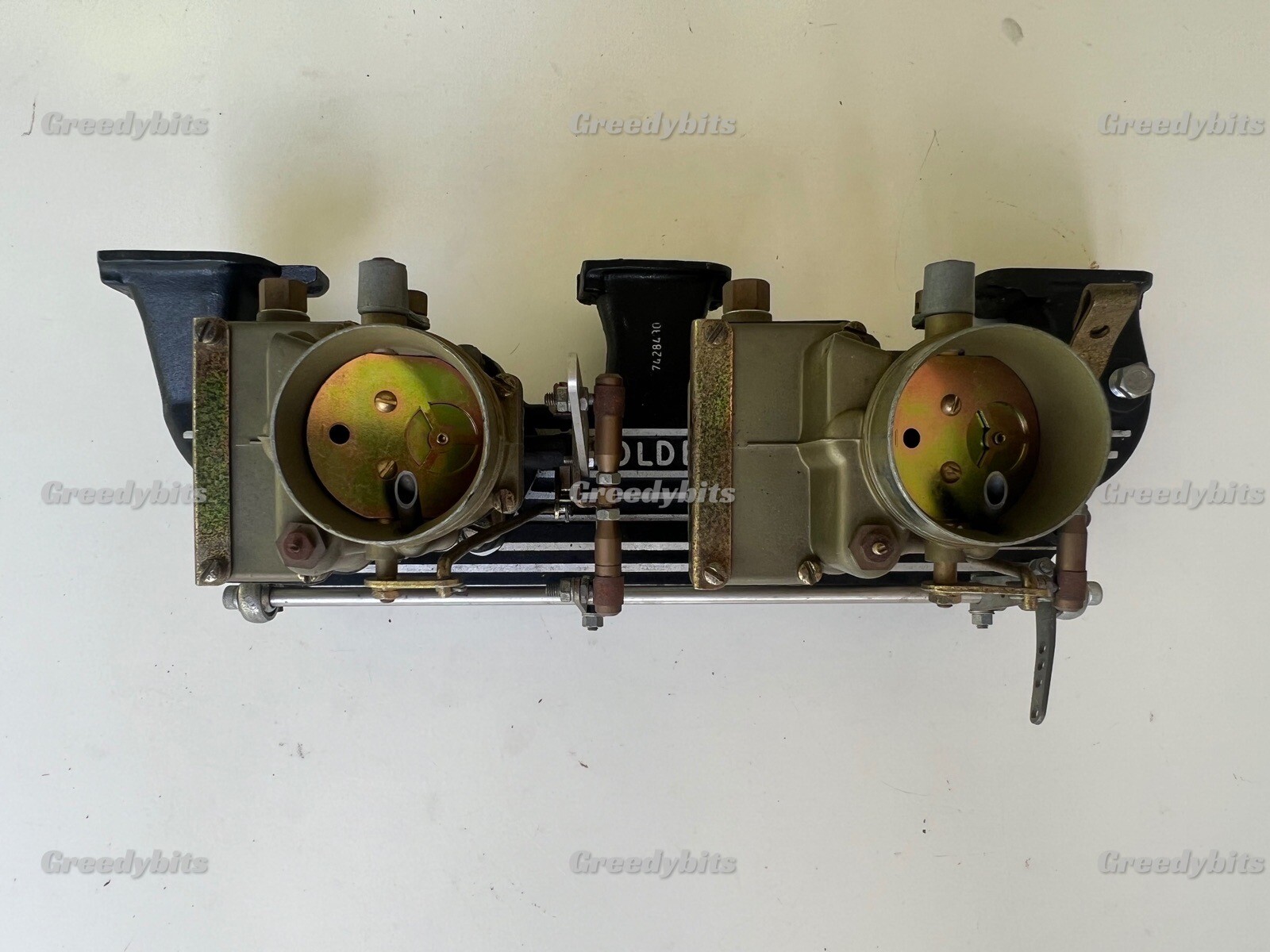 TWIN CARBYS FOR HOLDEN HD HR X2 179 186 202 RED MOTOR CARBIES EH TORANA ...