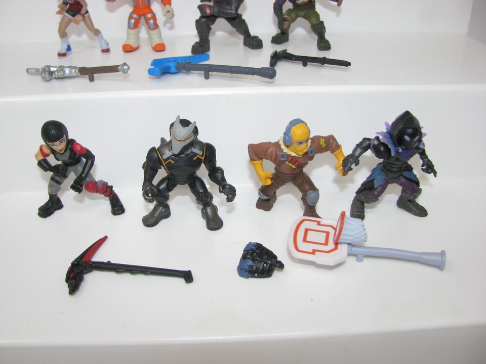 Moose Toys Fortnite Battle Royale Collection 2" Lot Of 12 Mini Figures ...