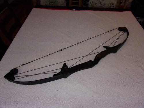 Bear Whitetail Hunter Right Hand Vintage Compound Bow | eBay