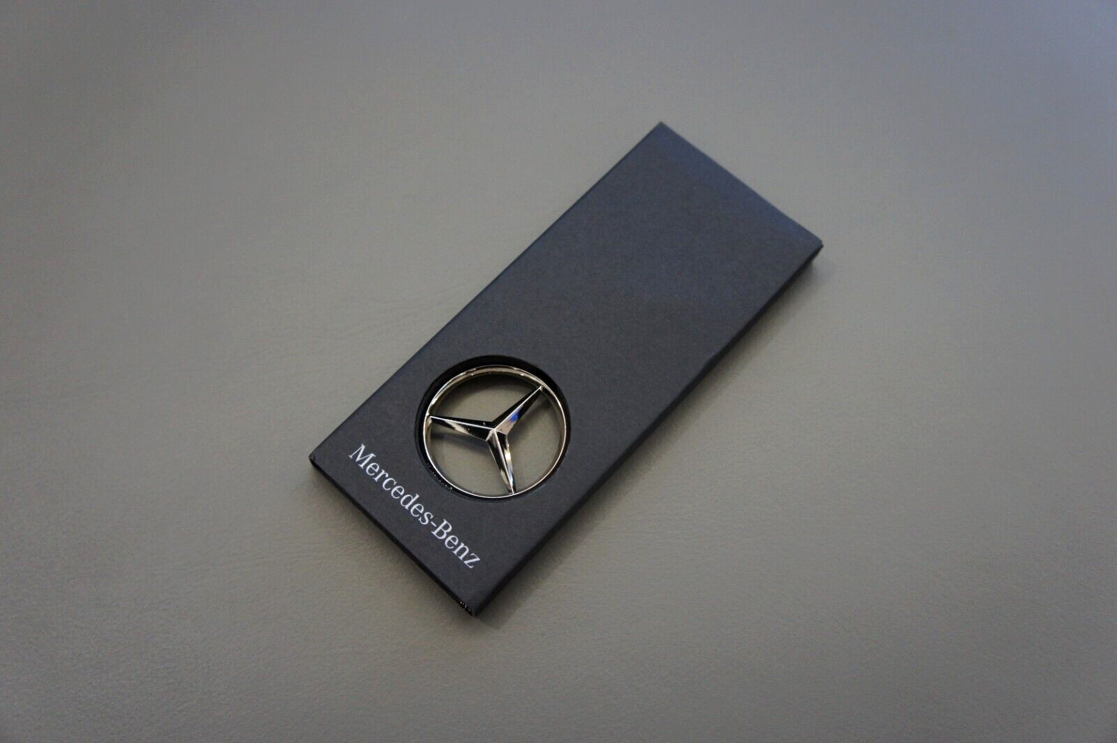 New Genuine OEM Mercedes-Benz Brussels Silver Stainless Steel Keychain ...