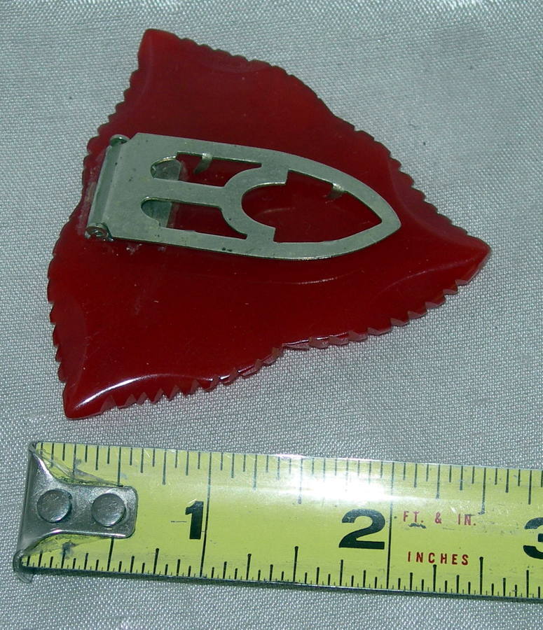 Vintage Red Bakelite Dress Fur Clip - Hat Clip -CARVE… - Gem