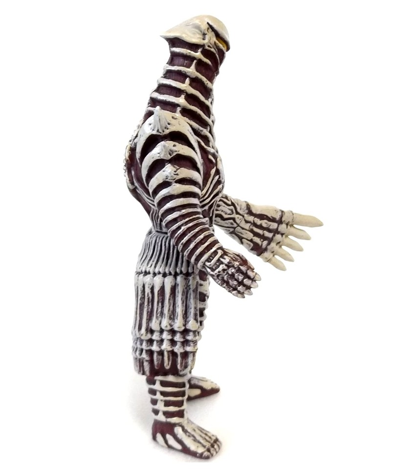 Ultra Monster Series EX Deathrem Figure Ultraman Mebius Bandai Kaiju ...