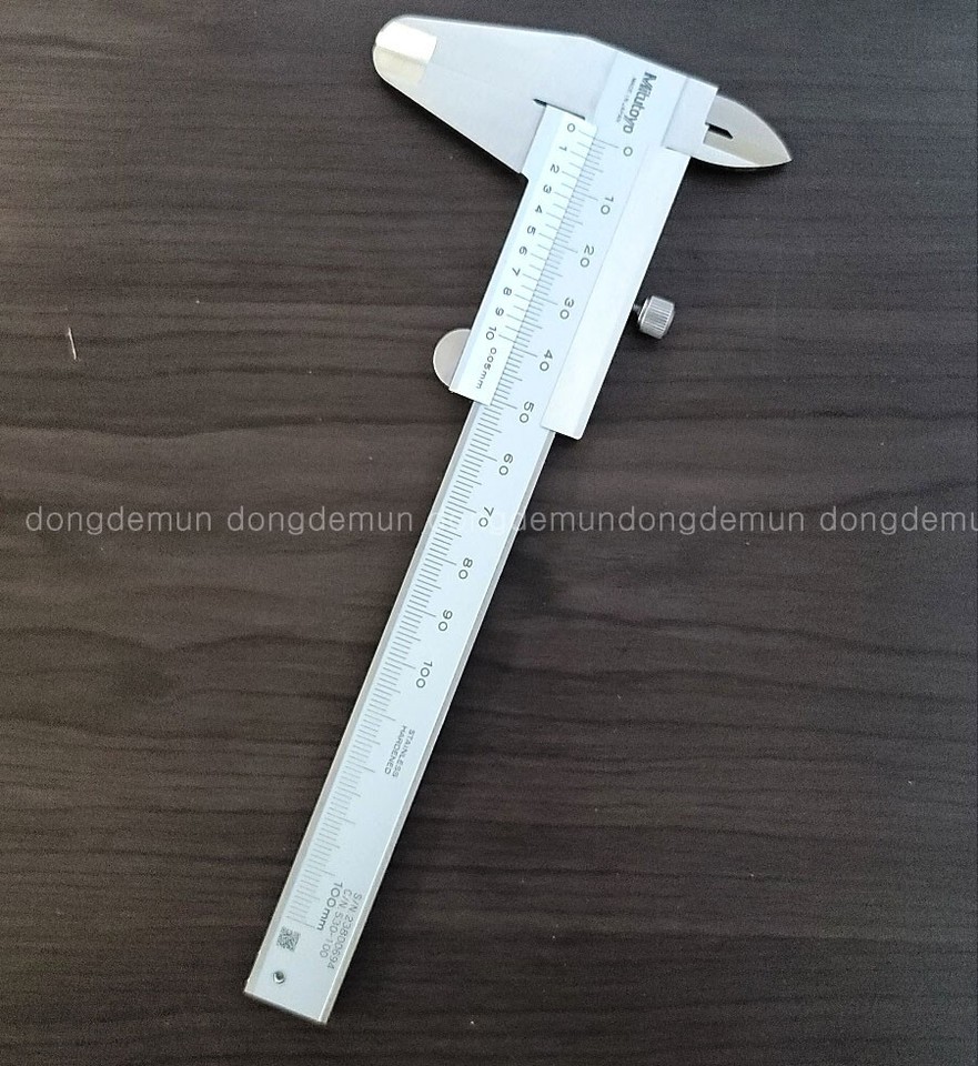 METRIC Vernier Caliper 0-100mm Graduation 0.05mm Analog Caliper 530-100 ...