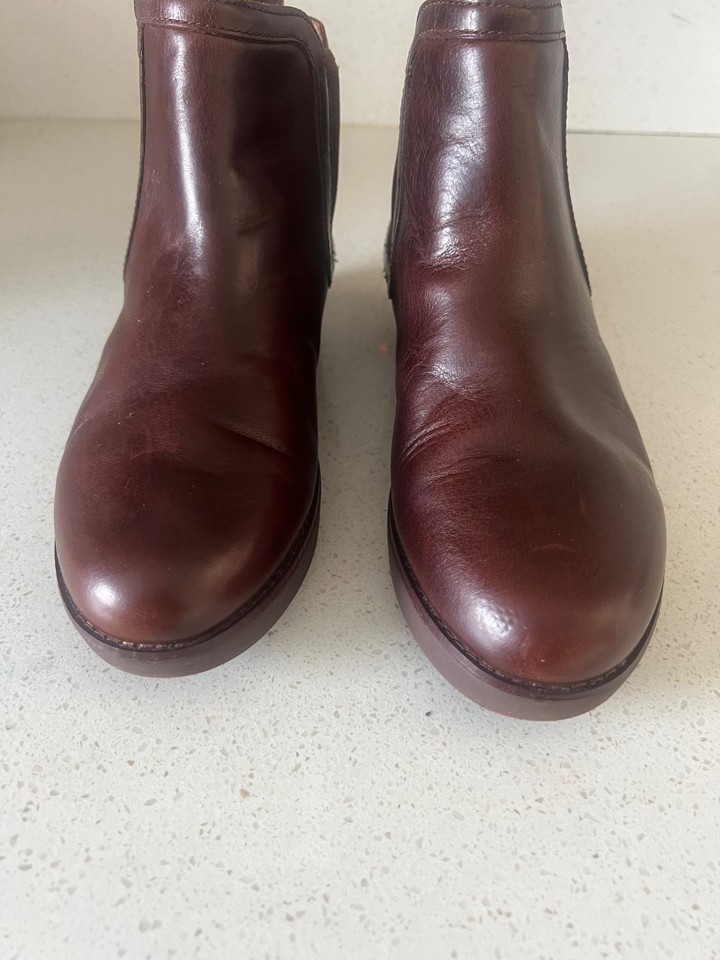 Fitflop Uk 4 Chelsea boots | eBay UK