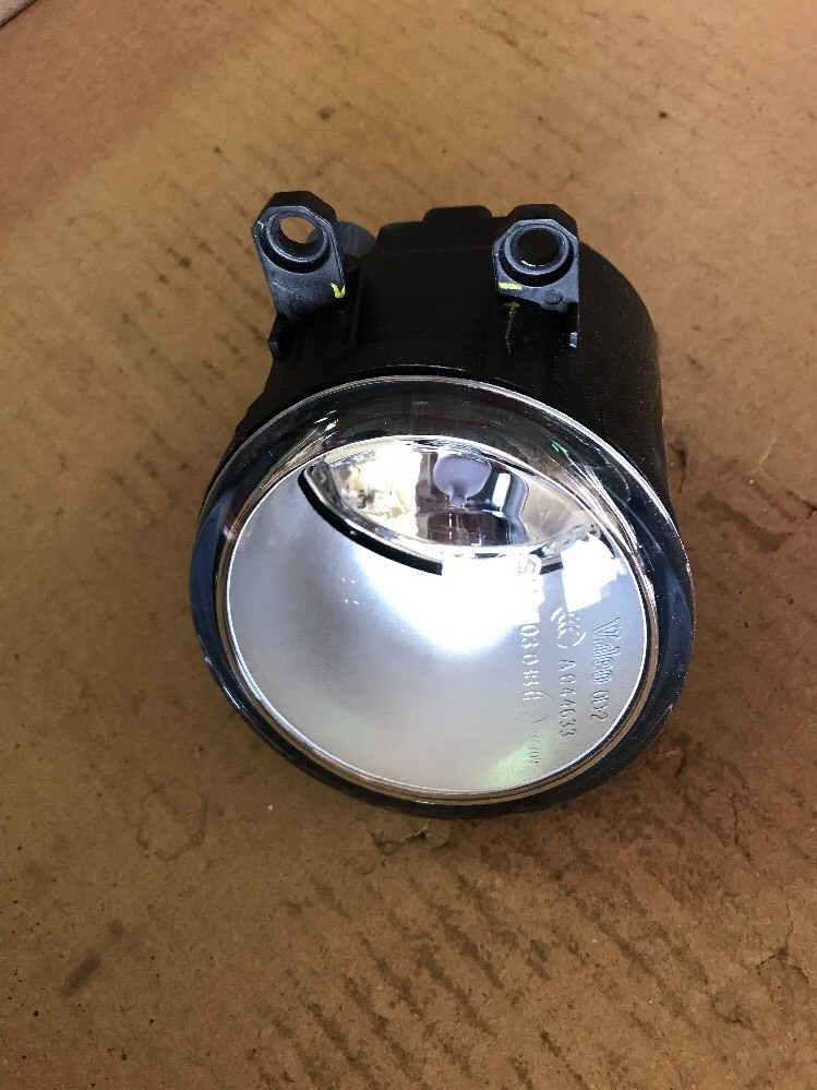81025-0W020 OEM Toyota Lamp Fog RH for sale online | eBay