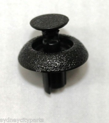 TOYOTA ENGINE COVER TRIM CLIP 10 PACK 9046707211 VARIOUS MODELS NEW ...