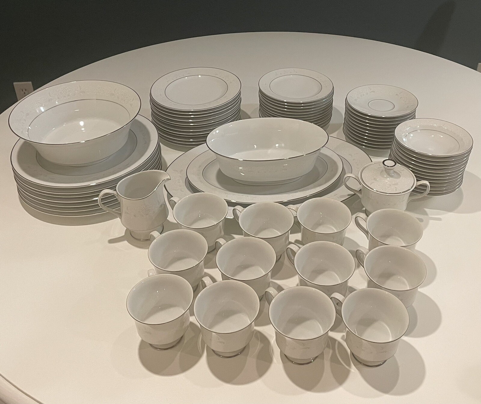 Sango China fine china Florence #3646, includes valuable pieces! 73 ...