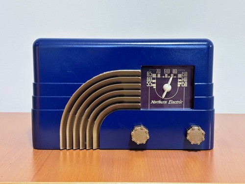 RESTORED Vintage (1946) Northern Electric AM Radio Model 5000 ...