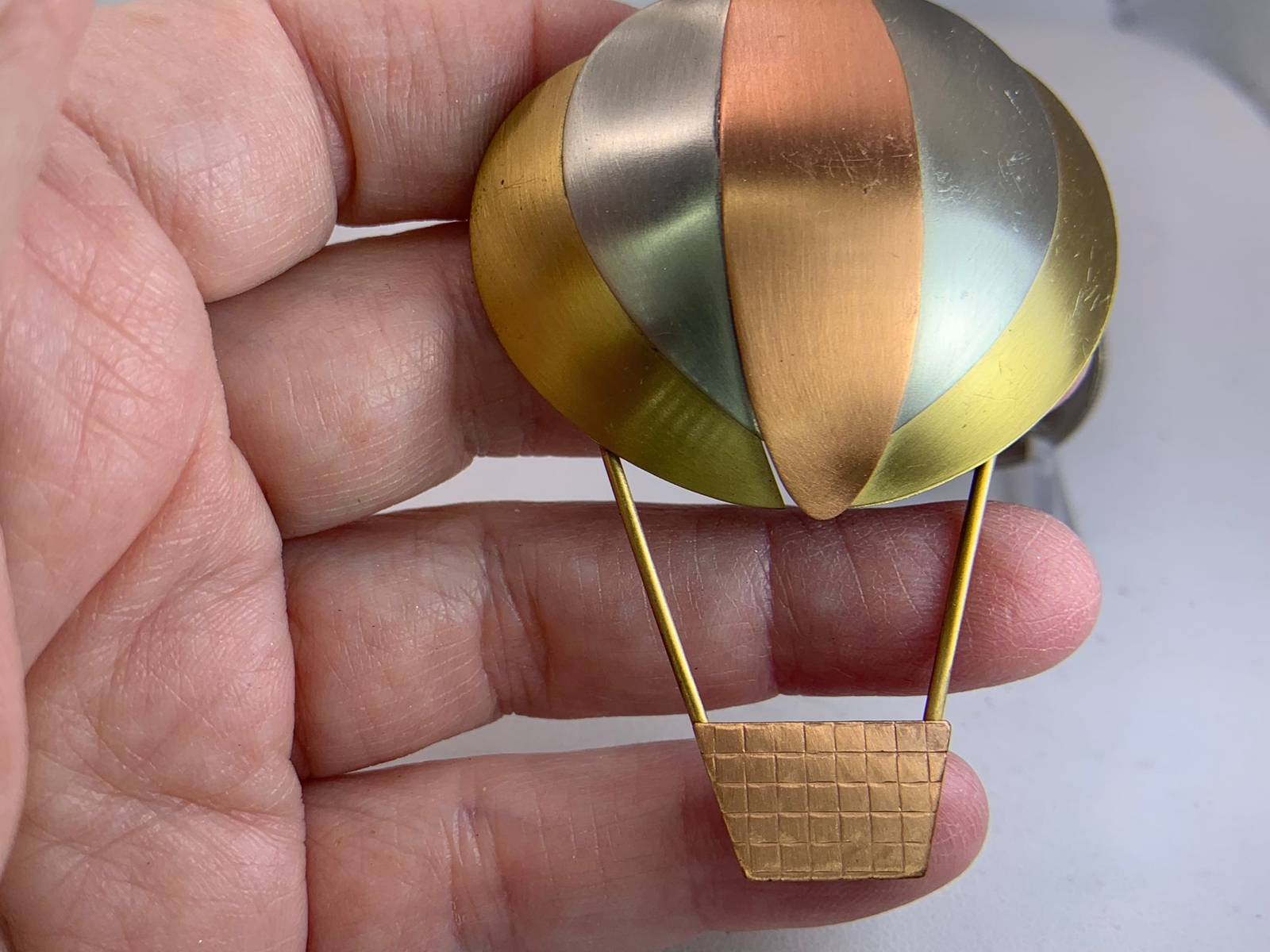 Hot Air Balloon Hand Crafted Vintage Tri-Metal Brooch… - Gem