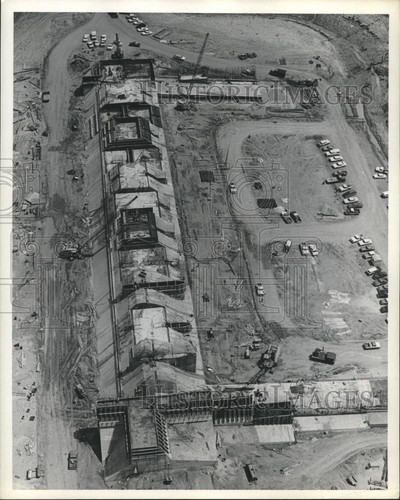 1967 Press Photo Aerial view of construction of Lake Livingston dam ...
