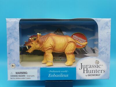 Geoworld Jurassic Hunters Collectible Dinosaurs Figure Characters ...