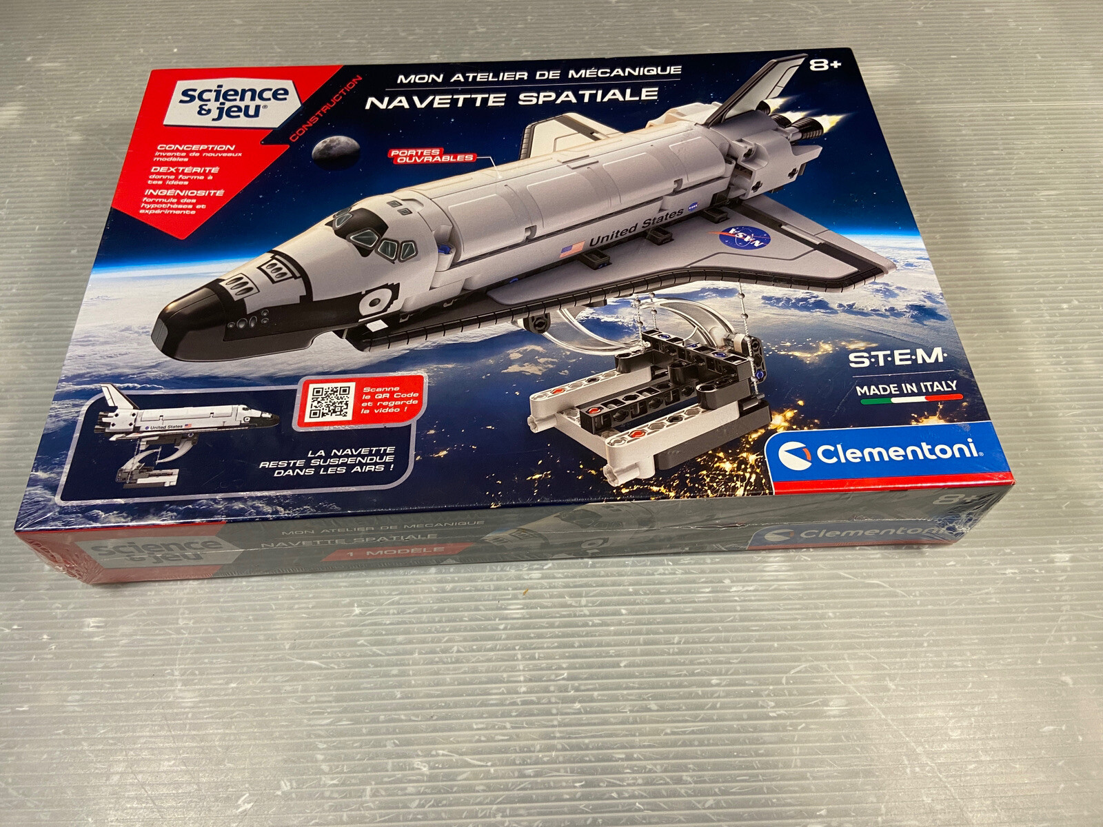 Space Shuttle Made Out Of A Box