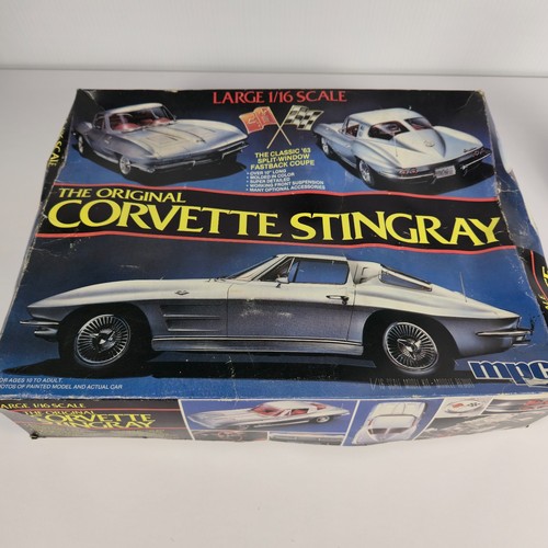 Vintage MPC The Original Corvette Stingray 1963 Split Window 1/16 1 ...