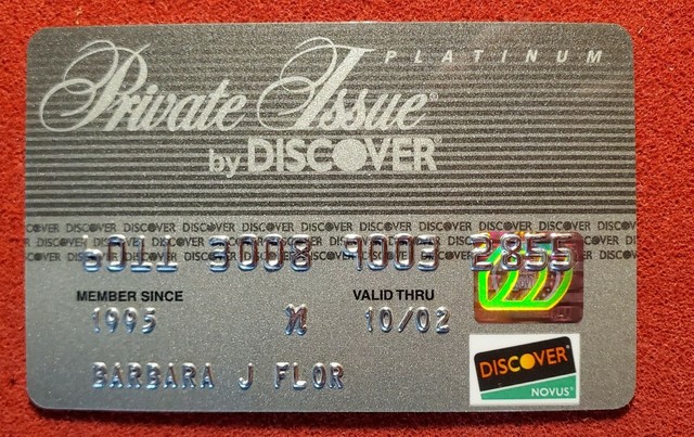 Platinum Private Issue by Discover credit card exp 2002♡free ship ...