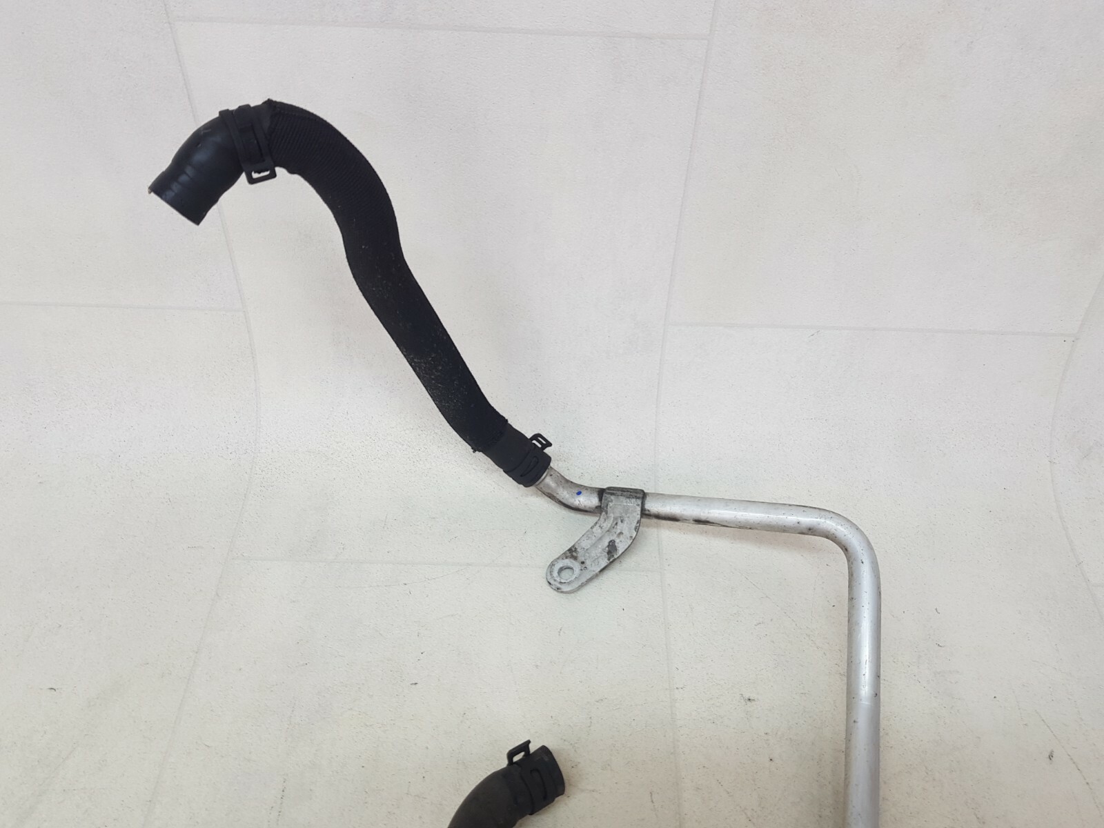 AUDI A6 C7 4G 11-14 2.0 TDI DIESEL GEARBOX WATER COOLING PIPE ...