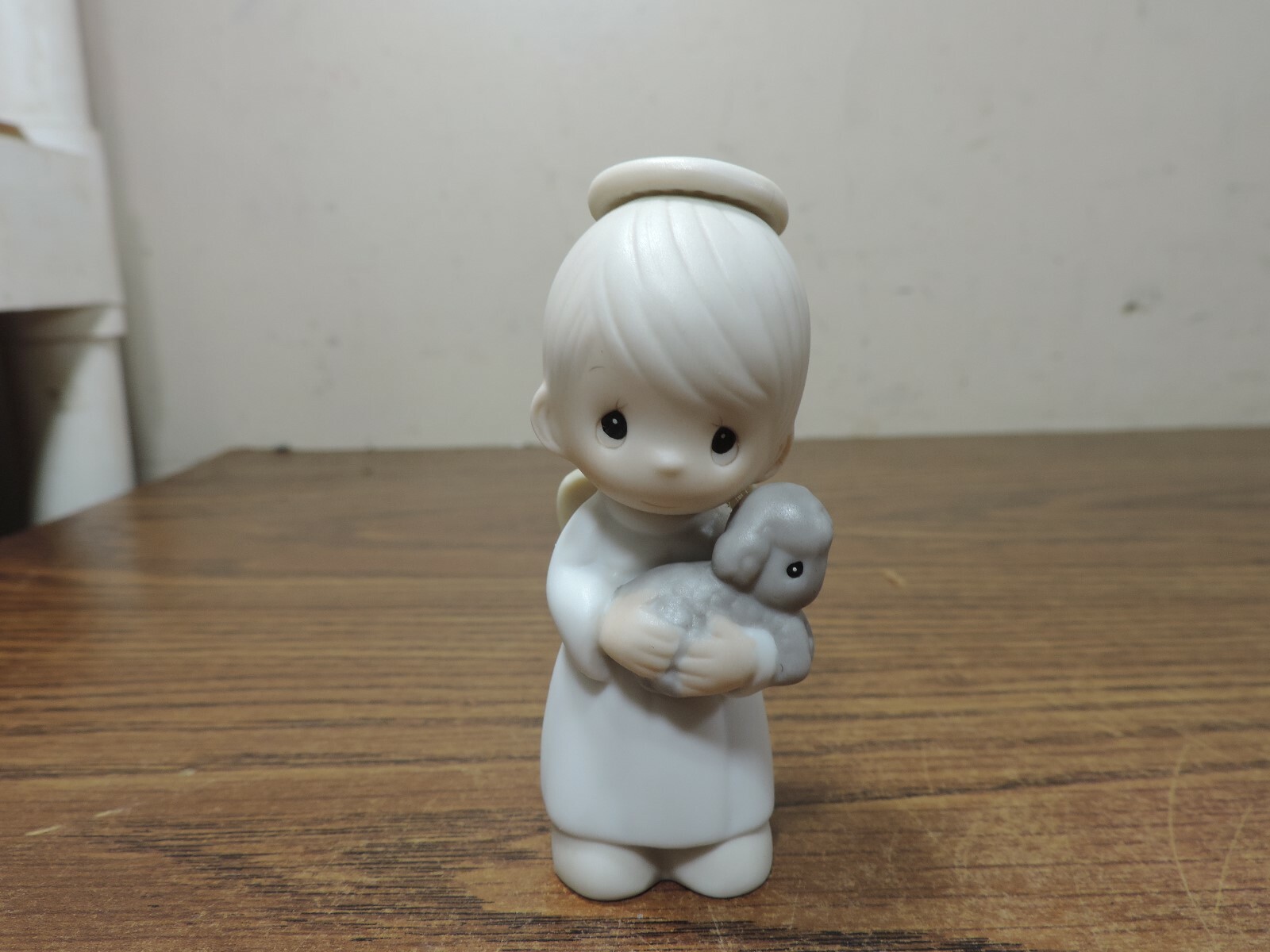 Precious Moments Figurine Shepherd of Love 1986 (102261) | eBay