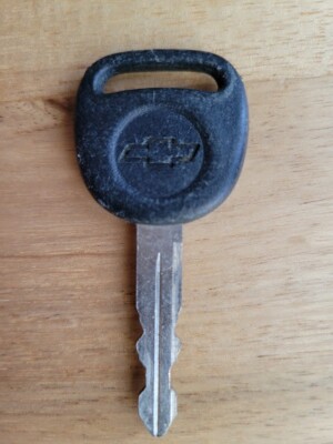 Vintage GM General Motors Car Keys Chevy Chevrolet Buick GMC Cadillac ...