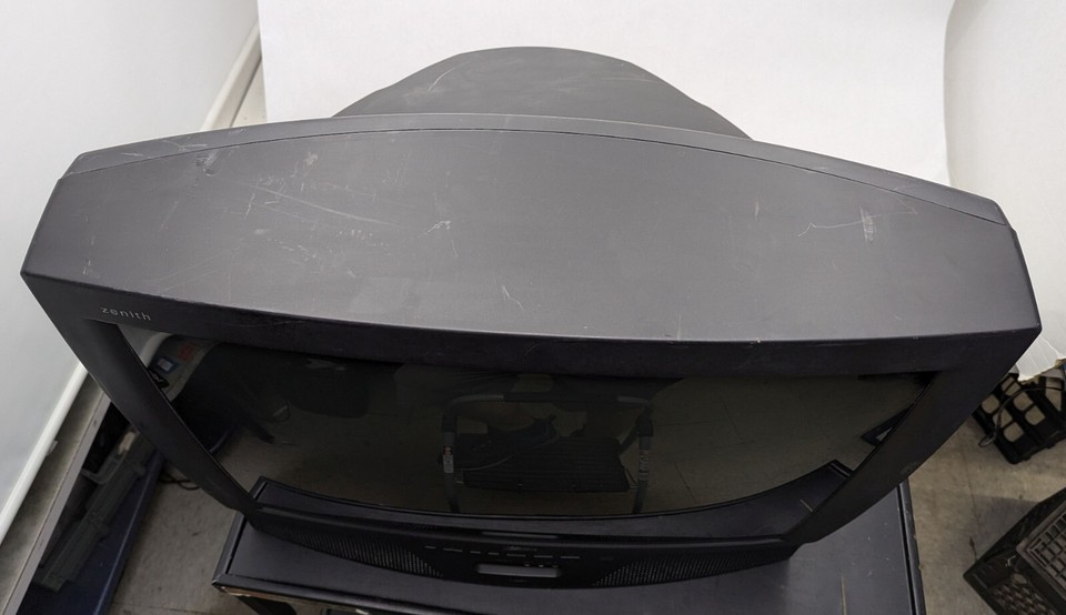 Zenith H27D46DT 27" Color Presentation CRT TV + VGA Monitor 2001 Retro ...