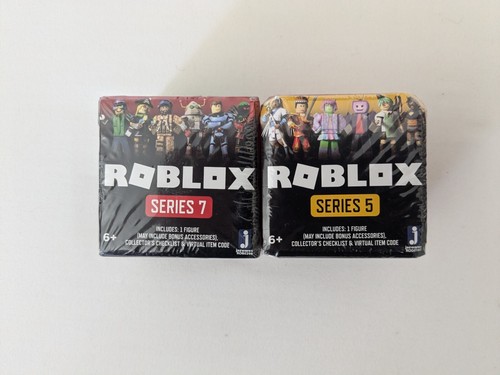 *NEW* Roblox Series 5 (Red) & Series 7 (Black) ☆ NEW ☆ FACTORY SEALED ...