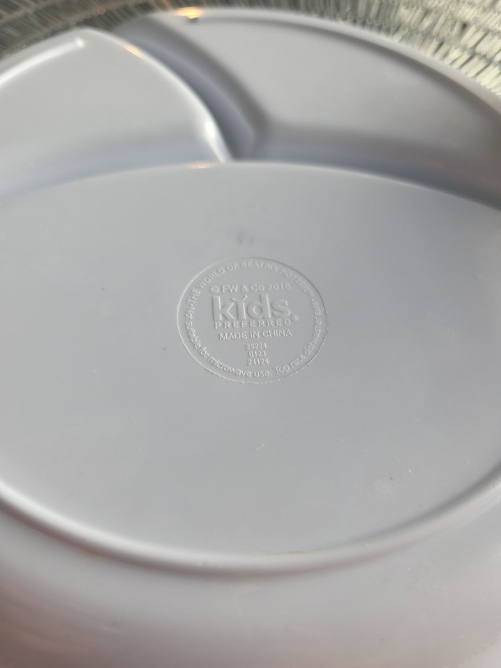 Beatrix Potter Peter Rabbit Childrens Melamine Hungry Bunny 10” Plate ...