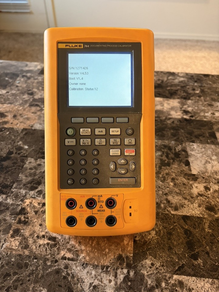 Fluke 744 Documenting Multifunction Process Calibrator | eBay