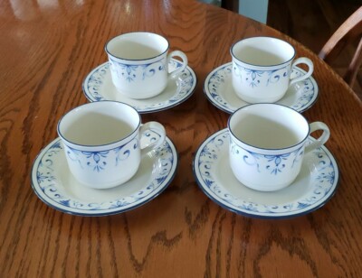LOT OF 4 LENOX CHINASTONE COUNTRY BLUE PATTERN MADE IN USA CUP AND ...