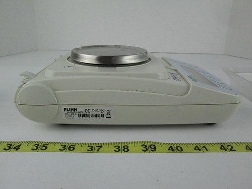 Flinn Scientific Scale Up to 210 g d= 0.01 g Science Lab Equipment ...