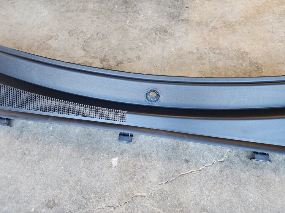 #M39 2016-2021 DODGE DURANGO Front Windshield Cowl Vent Panel OEM ...