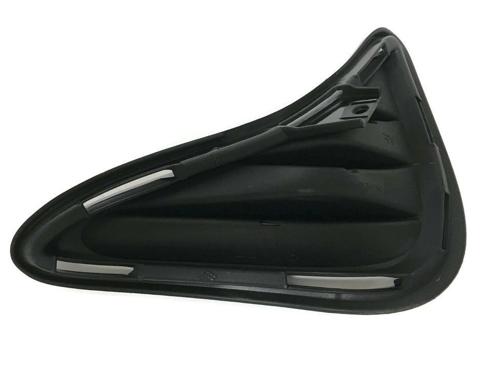 2017-2019 Toyota Corolla L LE Passenger's Side Fog Light Hole Cover RH ...