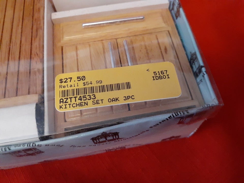 NIB Town Square Miniatures Dollhouse Oak Kitchen Set #AZIT4533 | eBay