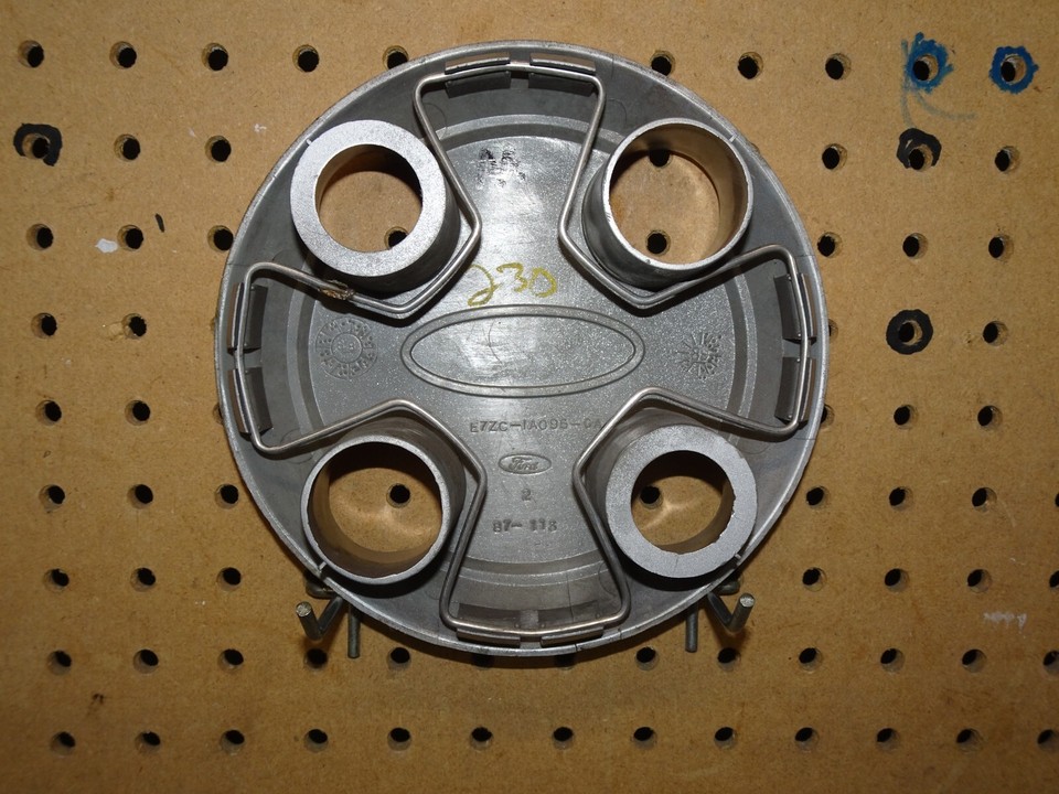 1987-91 Ford Mustang E7ZC-1A096-CA OEM Wheel Center Rim Hubcap Cover 4 ...