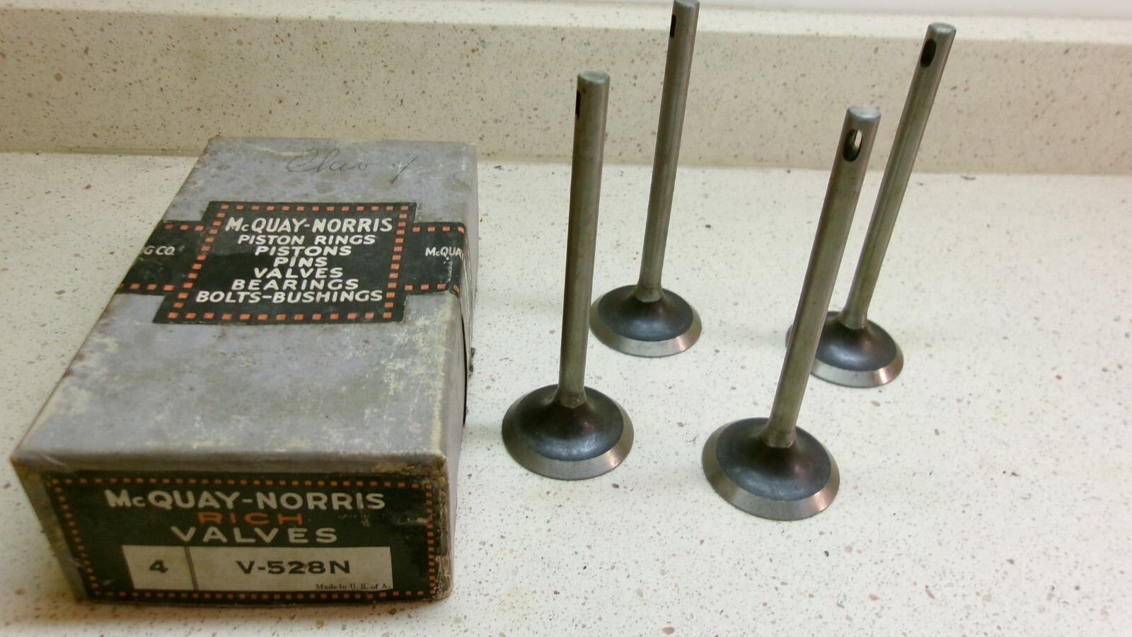 1928 Chevrolet McQuay-Norris V528N Valves Set of 4 | eBay