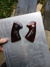 Colt Anaconda Grips | Guide to Vintage Gun Parts