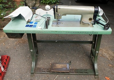 Sewing Machines - Pfaff Industrial Sewing Machine