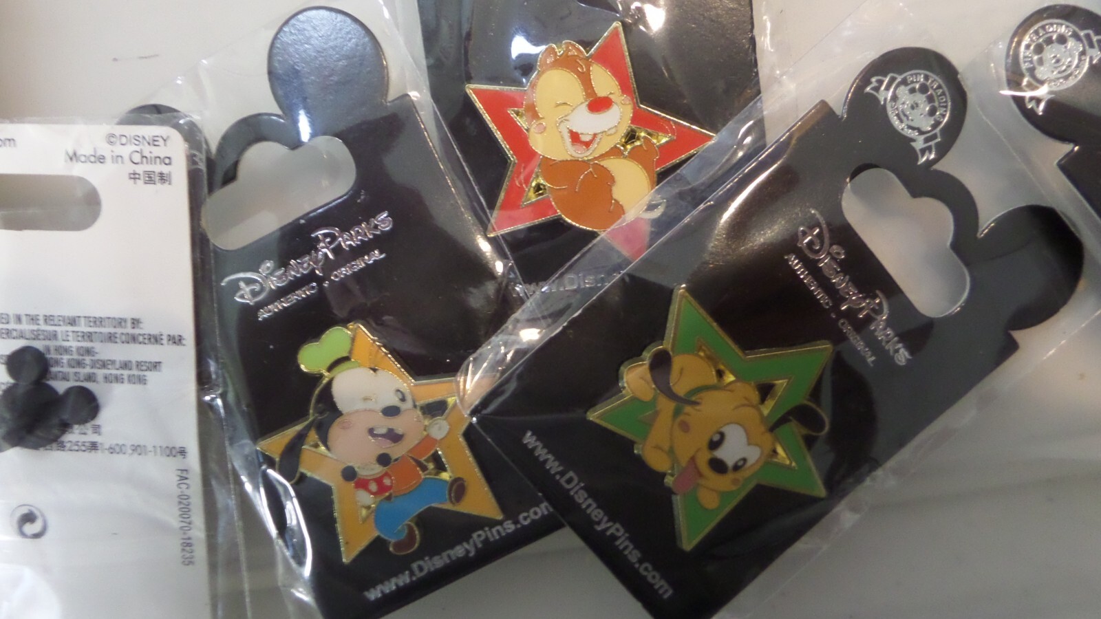 DISNEY PINS lot of 3 BADGE pins per photos BINYL pluto chip goofy | eBay
