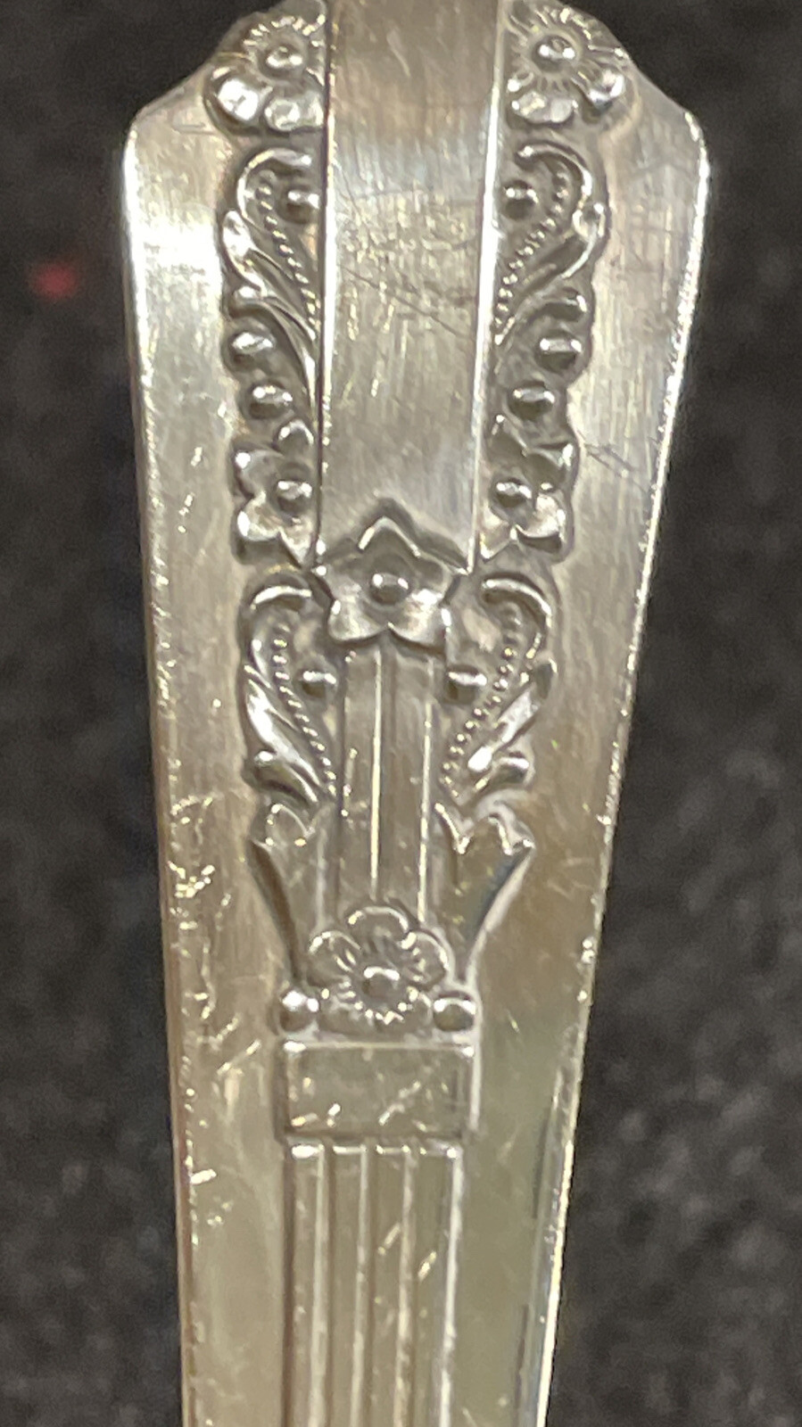 52 pcs. Wm. Rogers Oneida Ltd. Sectional 1938 Lido pattern silverplate ...