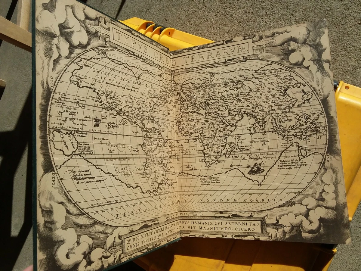 Atlas Map Book