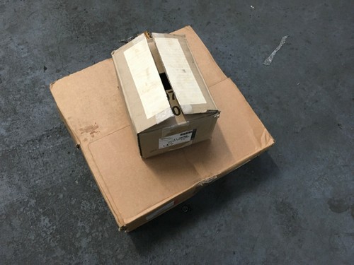 Jaguar XE XF F-Pace 17" Front brake Kit Pads & Discs Rotor T2H7448 ...