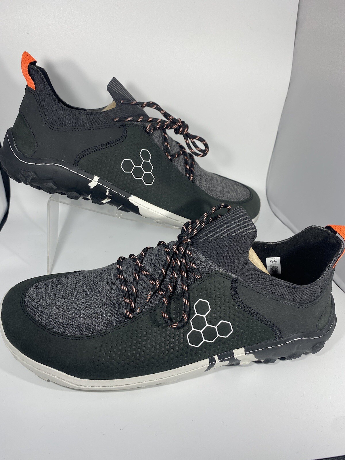 Vivobarefoot- Tracker Decon Low FG2- Mens- EU 44- Bla… - Gem