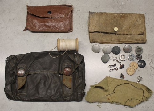 ORIGINAL WW2 GERMAN WEHRMACHT FIELD MADE SEWING BAG WITH CONTENT ...